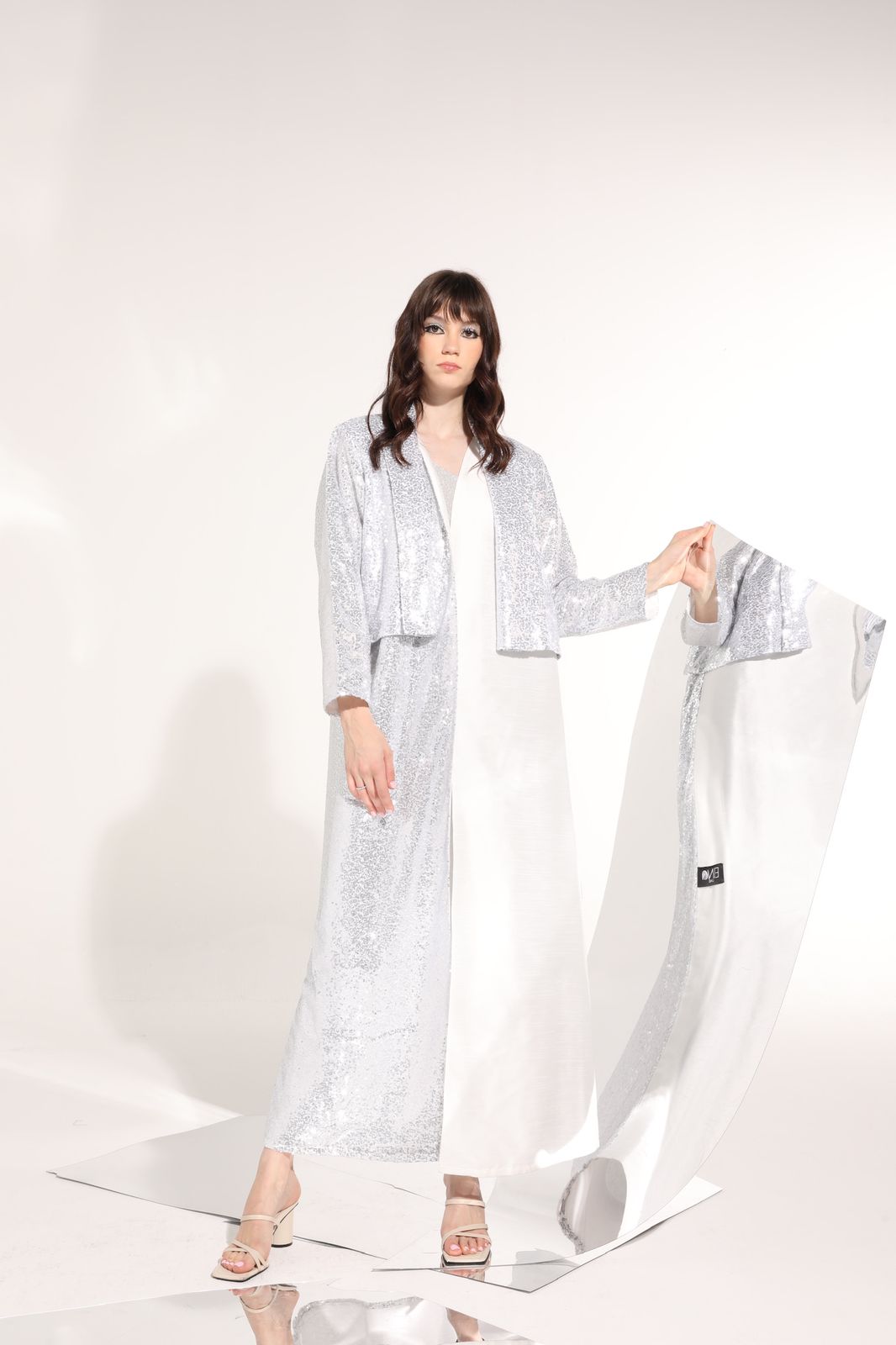 white camellia - Elna Line